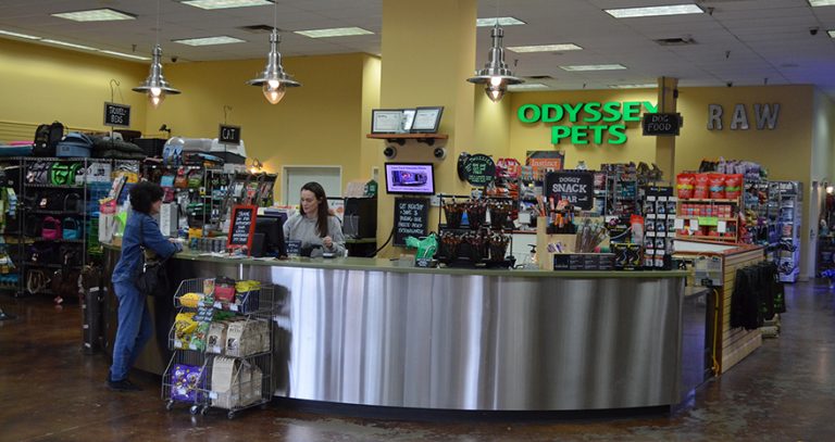 Check Out These 11 Cool Pet-Business Checkout Counters - PETSPLUSMAG.COM